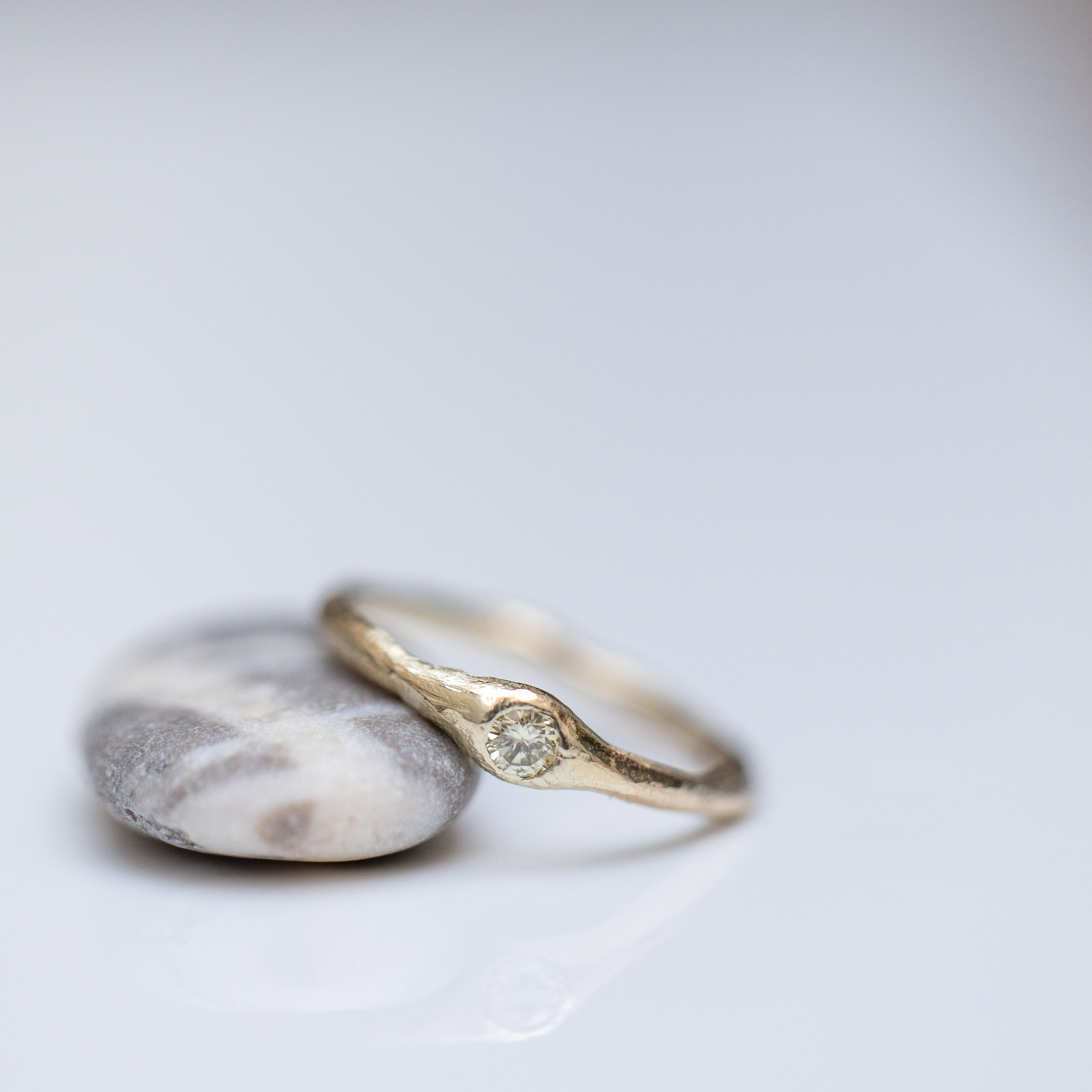 Raw Ring with Buried Diamond | Kwintner