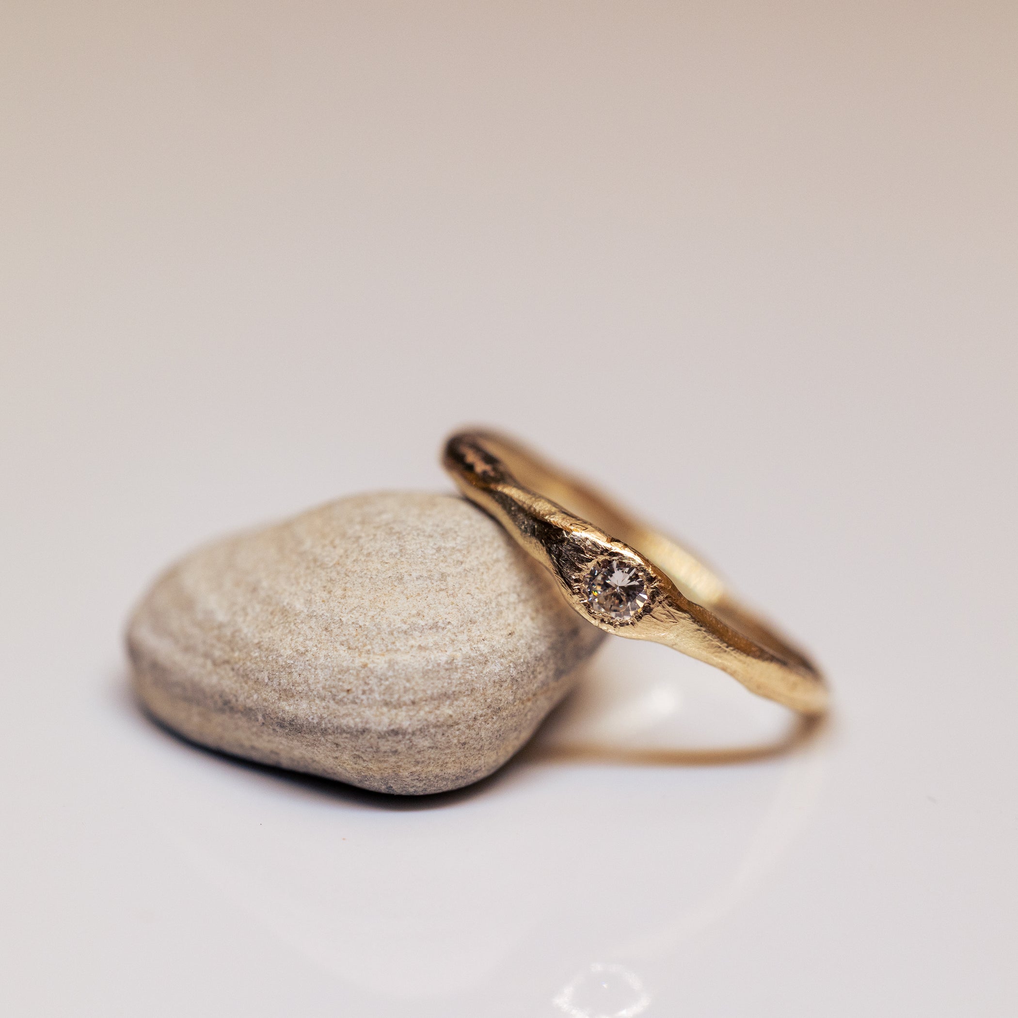 Raw Ring with Buried Diamond | Kwintner